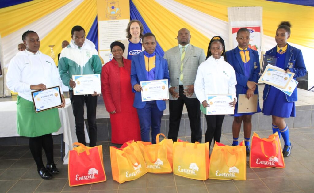 Untunjambili Circuit High-Flyer Awards – Emseni Farming